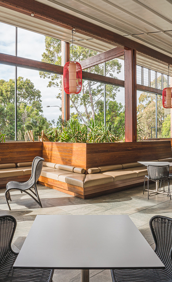 Terrace Bistro | Above 8 | Travel Lodge Hotel